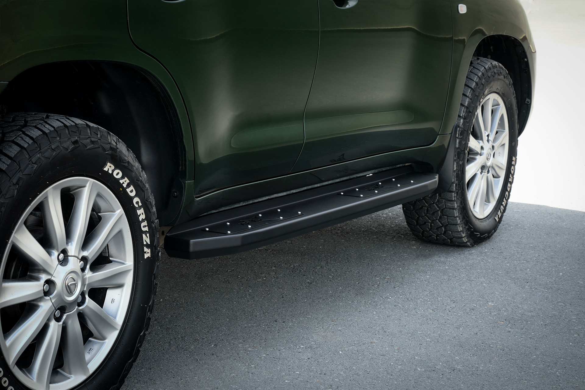 Running Boards BMS PRO-Line for Toyota Land Cruiser 200 2008-2015 (set ...